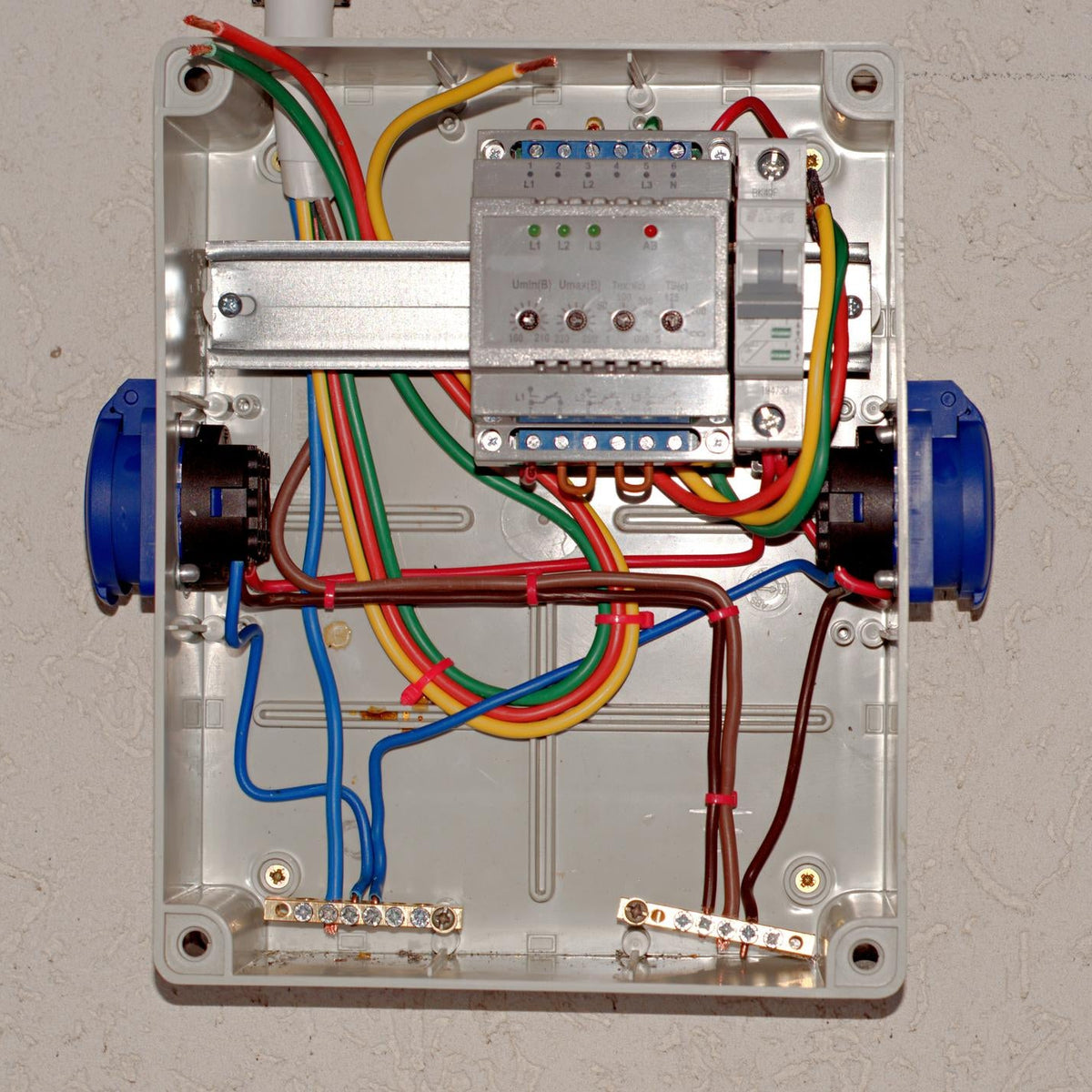 Metal Back Boxes – WME